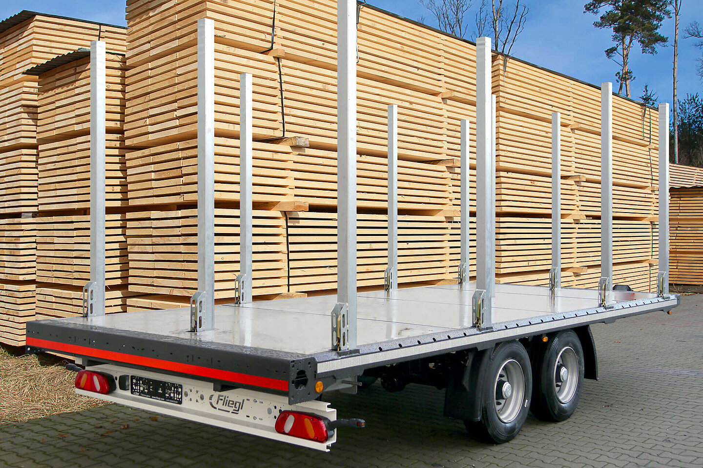 Transport solutions for the forestry and timber industry: Fliegl ...