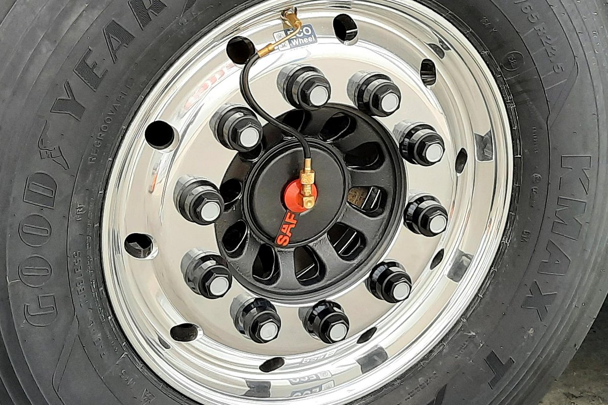 Saves operating and diesel costs: Fliegl Trailer - tippers, truck ...