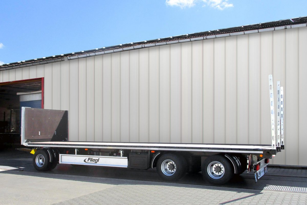 Three-axle platform trailer (DPS): Fliegl Trailer - tippers, truck ...